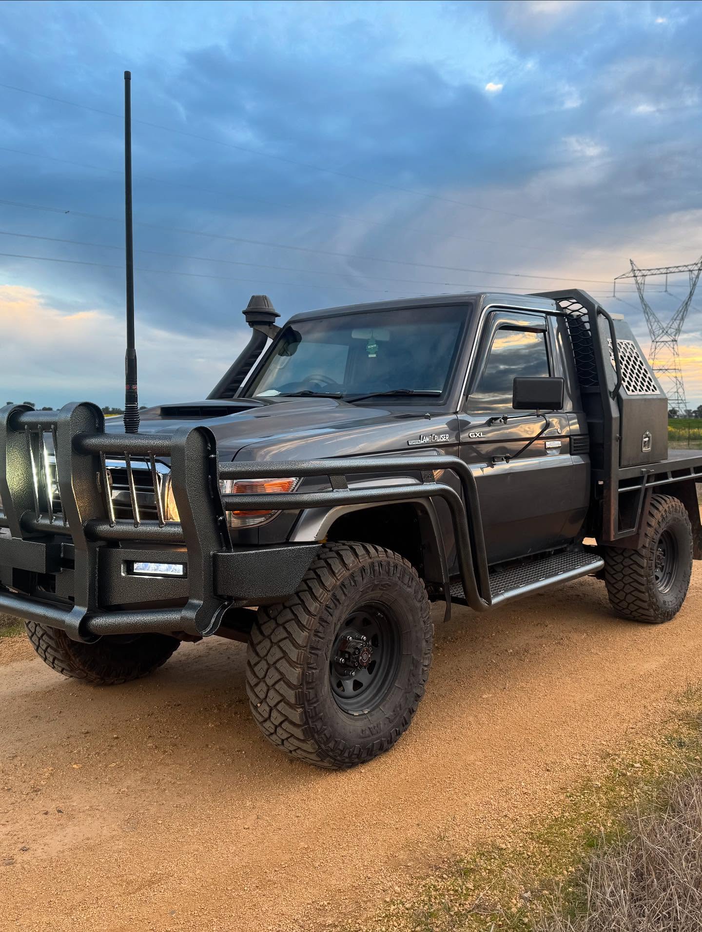 5 Post Bullbar — Custom Heavy-Duty 5-Post Bullbars Australia | B&B ...